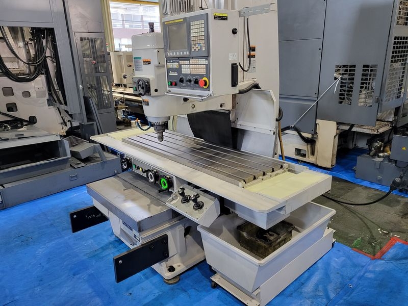 NCフライス盤山崎技研YZ-550NCR｜中古工作機械の販売、買取ならエイケイテクノス