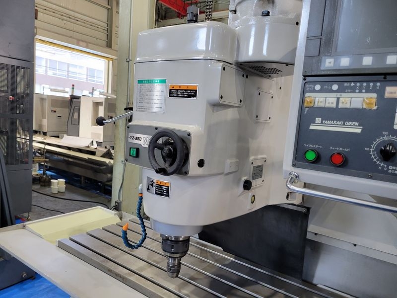 NCフライス盤山崎技研YZ-550NCR｜中古工作機械の販売、買取ならエイケイテクノス